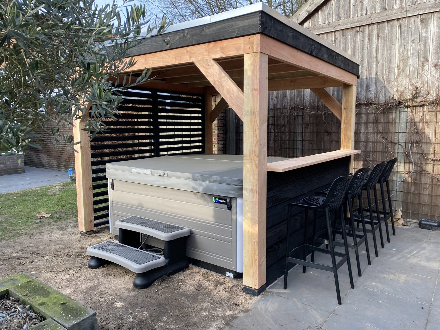 1. Jacuzzi Overkapping Hengelo - JR Overkappingen